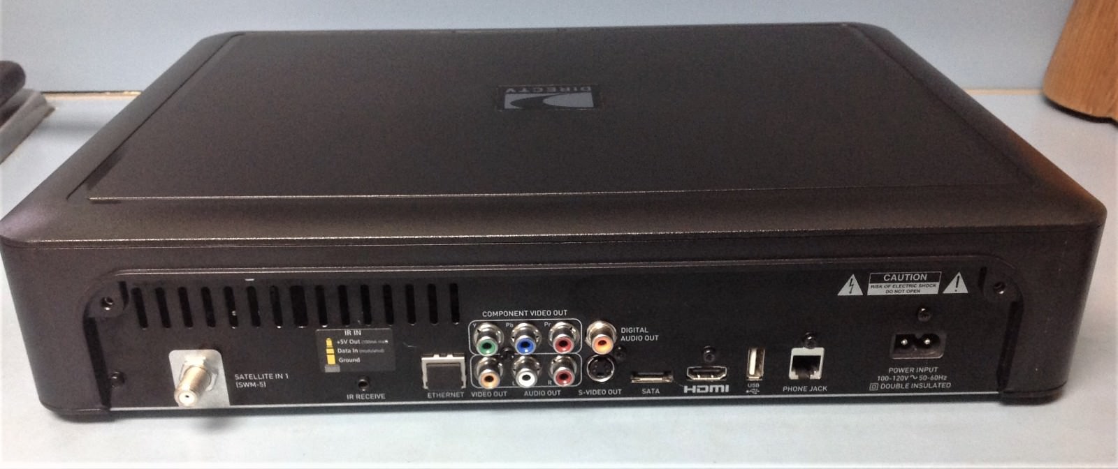 DIRECT TV HD DVR SATELLITE BOX - MODEL#HR34-700 Turns ON Mint condition ...