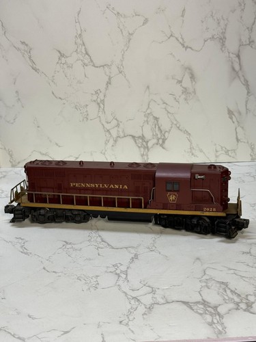 Vintage 1955 Post-War Lionel 2028 PRR Pennsylvania GP-7 Diesel ...