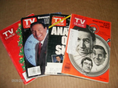 TV GUIDE 1977 1981 1982 1993 MIKE WALLACE lot of 4 plus CHRISTMAS ...