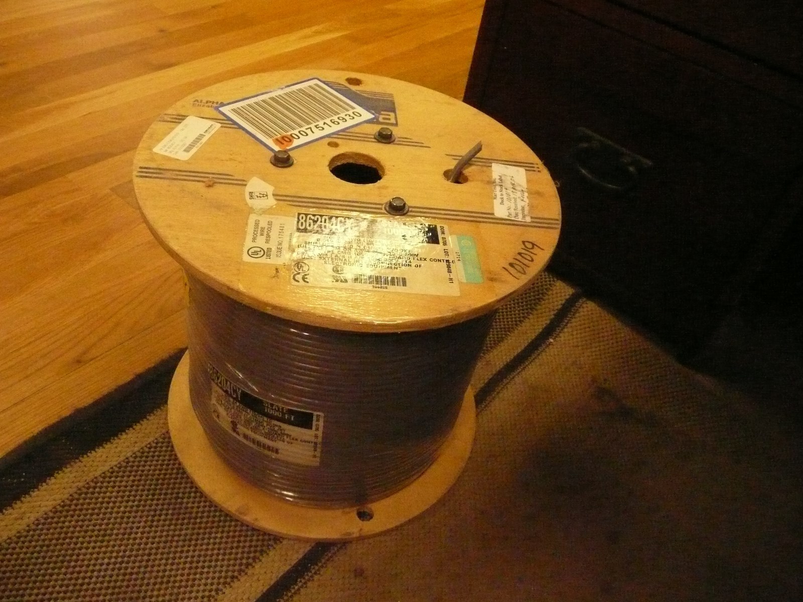 Apha Wire 86204CY CABLE 4COND 24AWG SHLD Grey Factory Reel | eBay