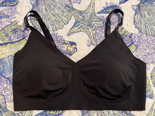 TRUE AND CO BODY TRIANGLE V NECK PULLOVER BRA BLACK SZ M - NEW | eBay