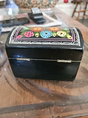 Vintage Mexican Olinala Jewelry 4.5" Trinket Box Black Lacquered ...