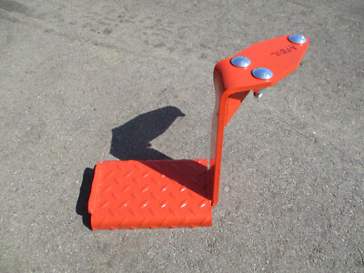 Allis-Chalmers D17 170 175 Tractor Left Side Step AM1012 | eBay