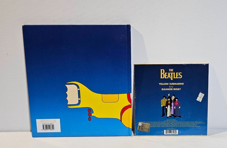 THE BEATLES- YELLOW SUBMARINER PICTUR DISC 7" LTD & BOOK HARDCOVER ...