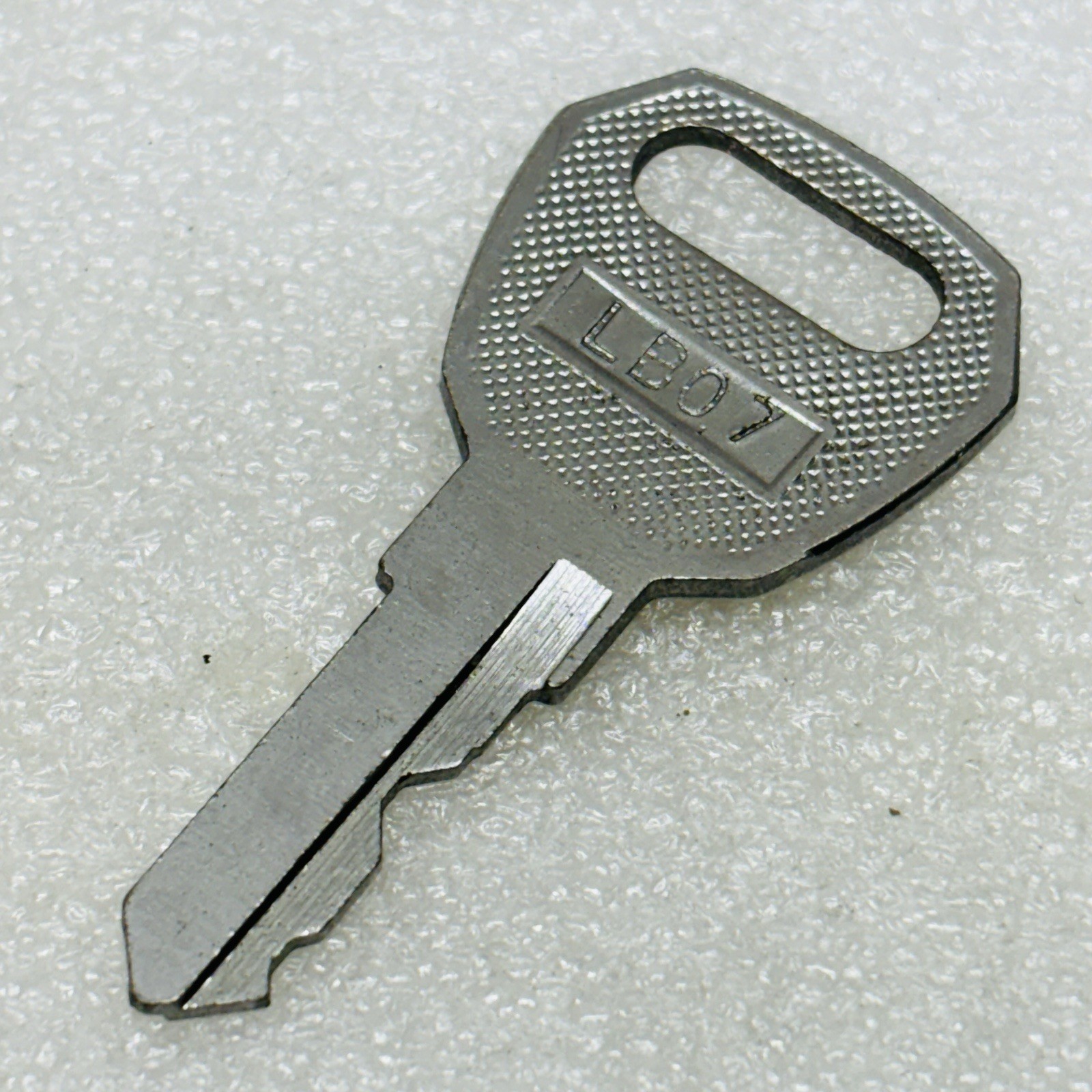 Reese / TowSmart CCP Hitch Key LB07 • VG‼ FREE SH‼ | eBay