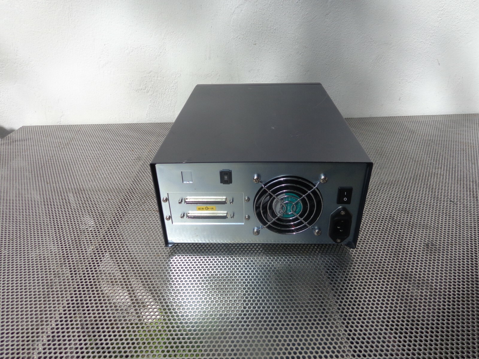 Dell PowerVault 110T DLT 7000 External Tape Drive TH6BE-AQ SCSI/SE | eBay