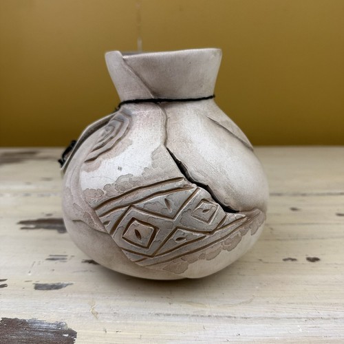 STEVEN KAYE POTTERY - Limited Edition Hand Carved Painted Signed ...