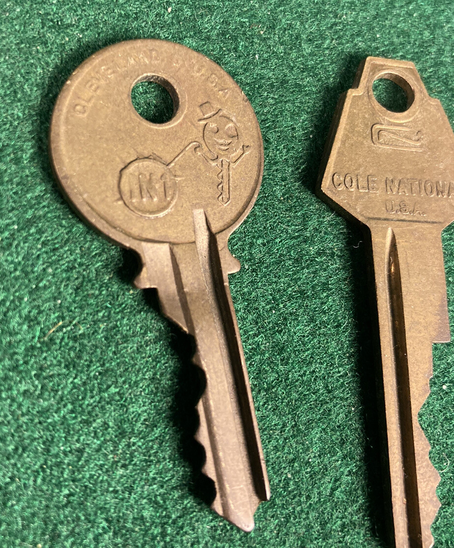 Vintage Cole National USA Y152 IN1 CO67 Keys Replacement Keys | eBay