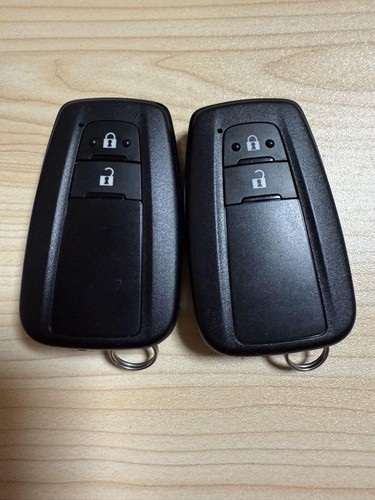 Toyota Prius Smart Key 2-Button Used Excellent Condition, Includes ...