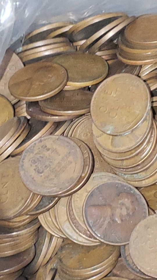 Unsearched Lincoln Wheat Cents - Almost 20 Pounds - 3000 Coins - As ...