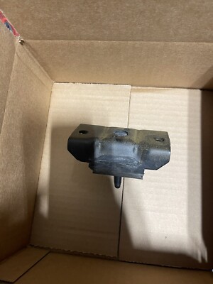 GM OEM-Transmission Trans Mount 15813693 | eBay