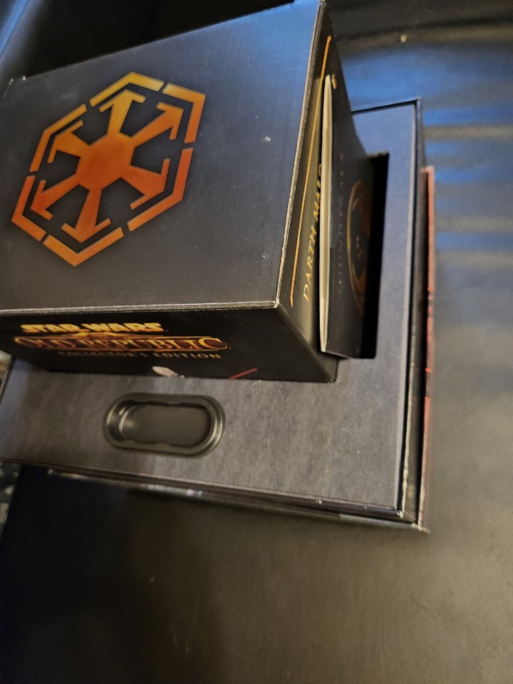 Star Wars: The Old Republic Collectors Edition NO GAME Or Authenticator ...