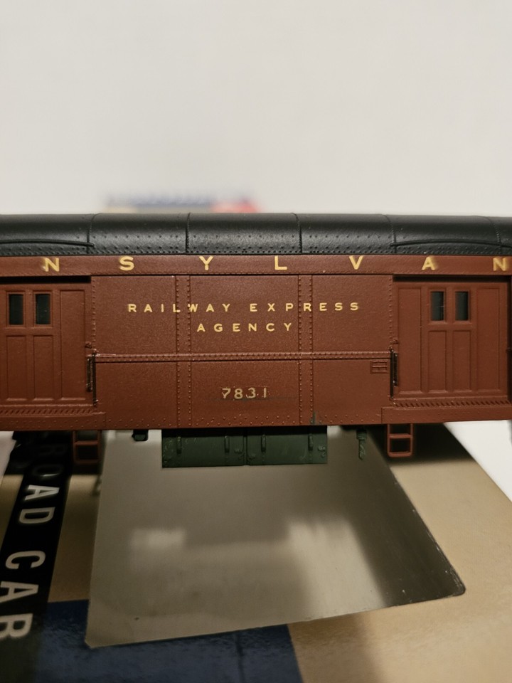 HO Walthers 932-5831 Pennsylvania B60B Baggage Passenger Car PRR | eBay