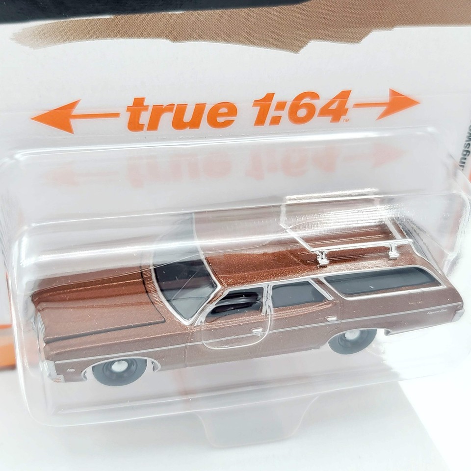 Auto World '70 Chevy Kingswood Estate - 1:64 (2024 Release 3A - Muscle ...