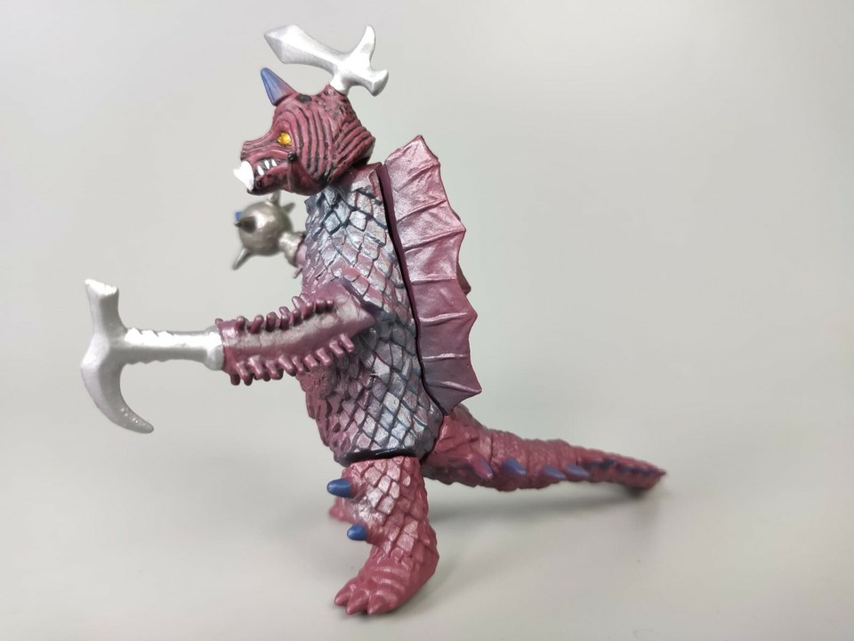 Baraba kaiju from ultraman ace Kaiju Gashapon Figure | eBay