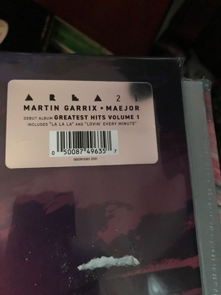 AREA 21: Greatest Hits Vol 1 Exclusive Red Vinyl Martin Garrix + Maejor ...