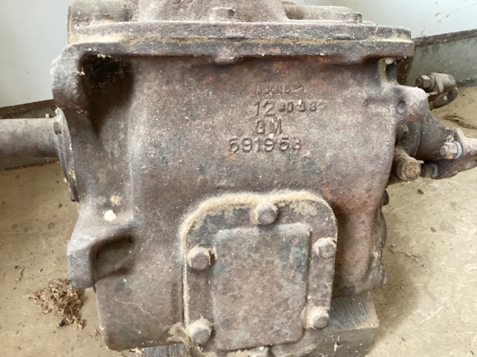 General Motors Muncie SM420 Transmission | eBay