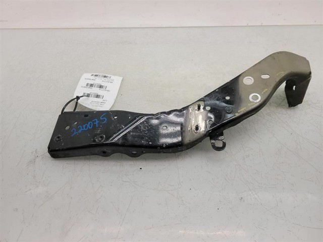 2019 Audi A8 3.0L Right Fender Bracket 4N0821132G for sale online | eBay