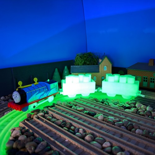 Thomas & Friends Trackmaster EDWARD Glow In Dark Motorized Train ...