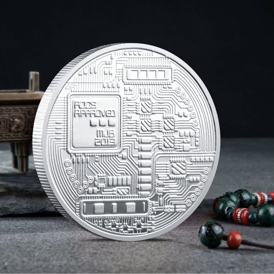 Bitcoin Commemorative Coin (2 x Coins) Crypto Currency Collectible Gold ...