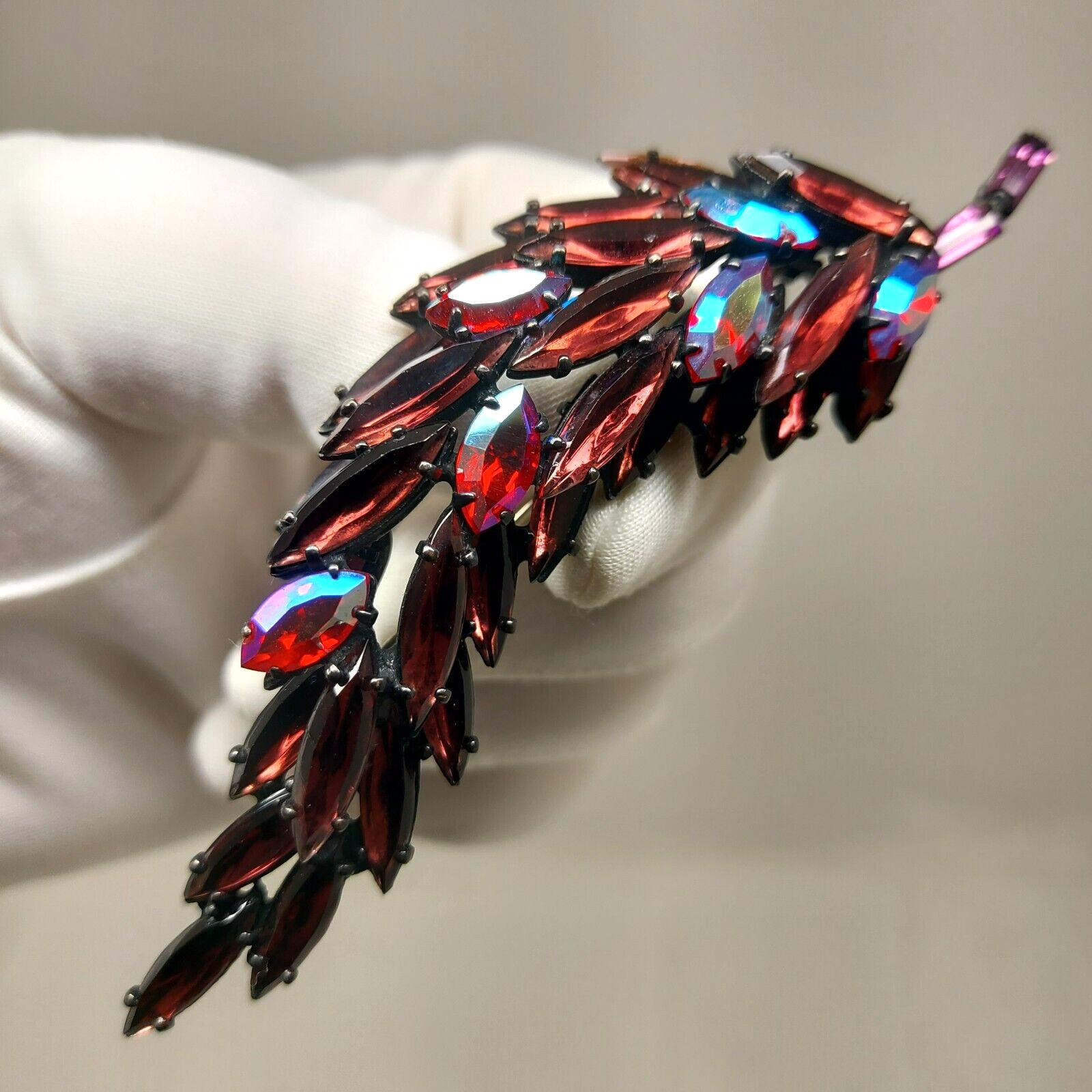 Vintage 'Regency Jewels' Iridescent Burgundy Faceted … - Gem