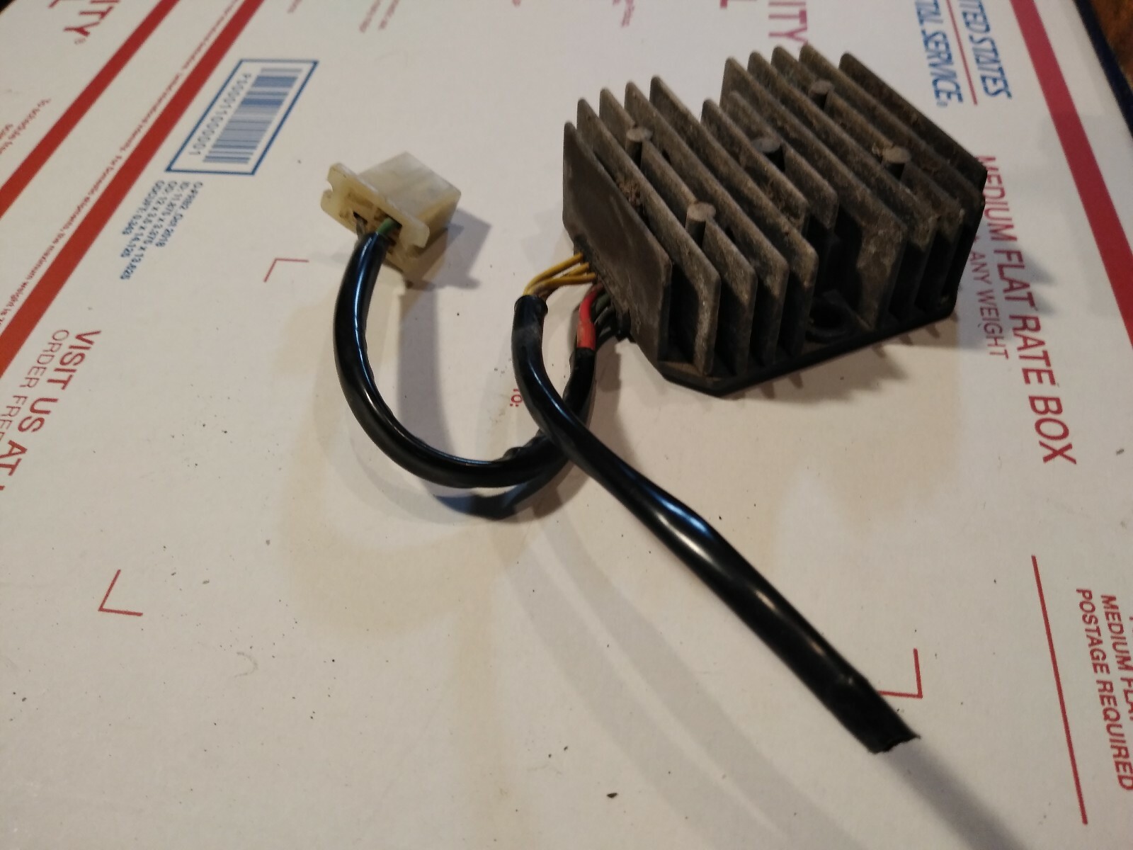 1981 honda cm400 c voltage regulator rectifier SH232-12 one plug cut ...
