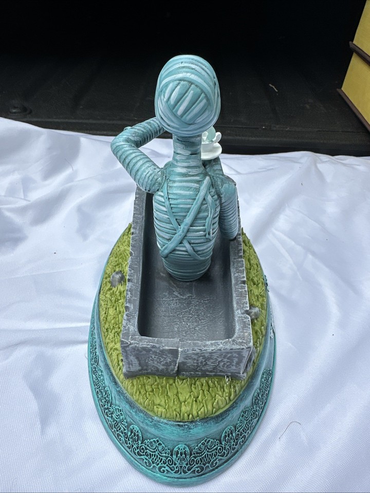 Disney Haunted Mansion Ride Mummy Prince Amenmose Cemetary Casket 9.5 ...