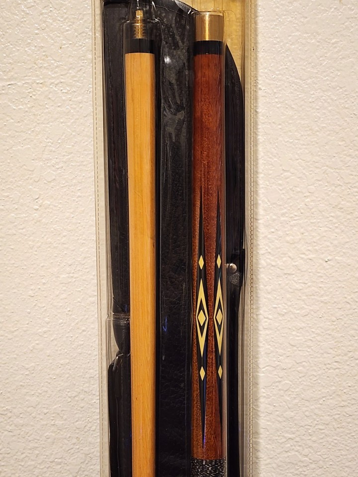 Minnesota Fats Billiard Cue Stick, Chalk, Cue Tips, Carry Bag Bundle ...