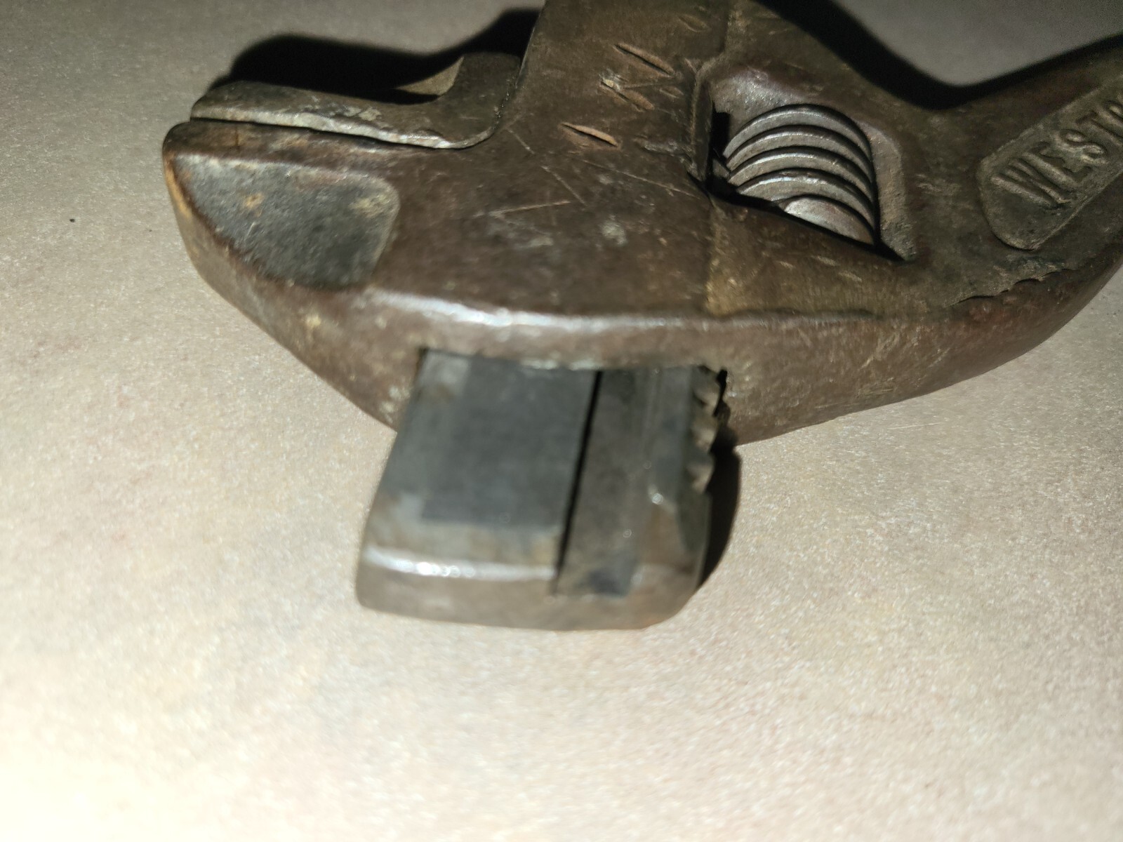 WESTCOTT No. 80 10" S Shaped Adjustable Wrench - THE KEYSTONE MFG. CO ...