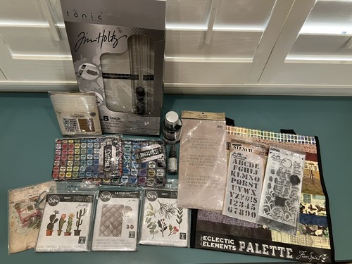 Lot - Tim Holtz/Ranger/Sizzix - Paper Trimmer, Tote, Dies, Stencils ...