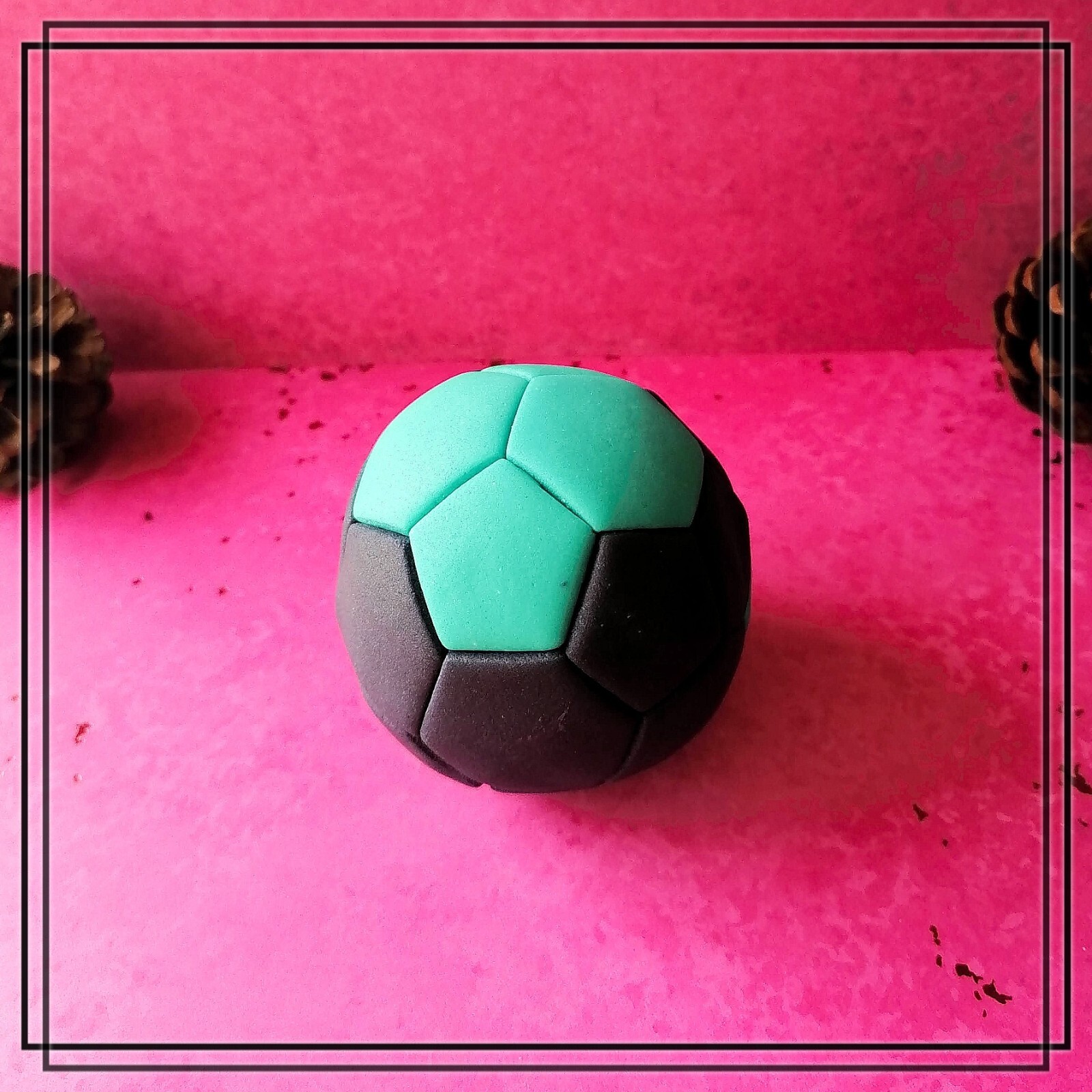 Handball und T-Shirt Tortenaufleger aus Fondant als Tortendeko für ...