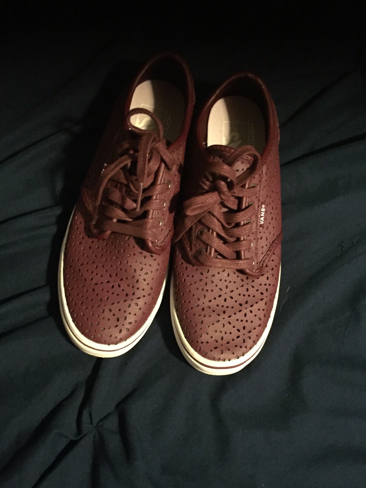 Womens Vans Ultracush Atwood Low Perforated Leather C… - Gem