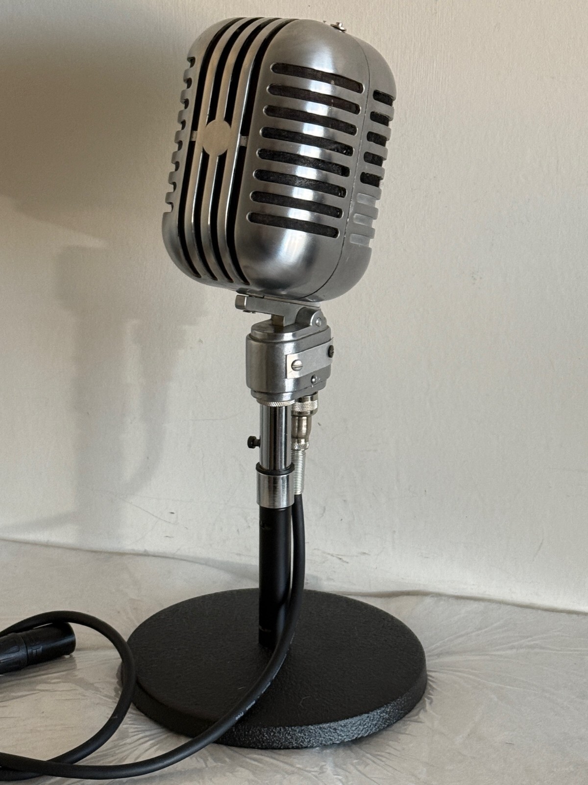 Vintage 1940's TURNER 101 Ribbon/Dynamic Microphone, beauty, works ...