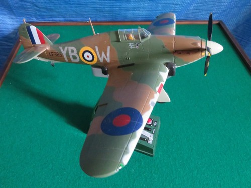 CORGI DIECAST MODEL 1/32 SCALE HURRICANE PLANE . | eBay UK