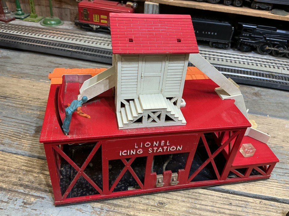 Lionel 352 Icing Station With Refer Great Working Condition. | eBay