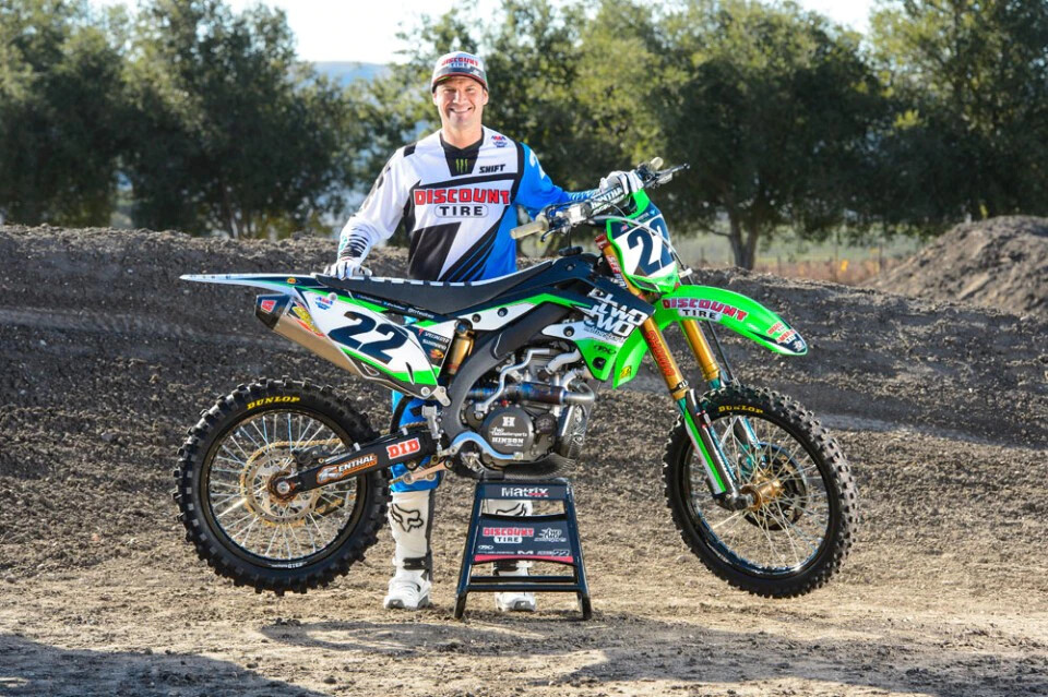 Two Two Motorsports Kawasaki