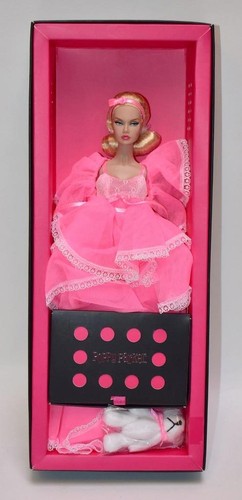 Integrity Toys Poppy Parker Pink Powder Puff Doll NRFB 2019 Convention ...