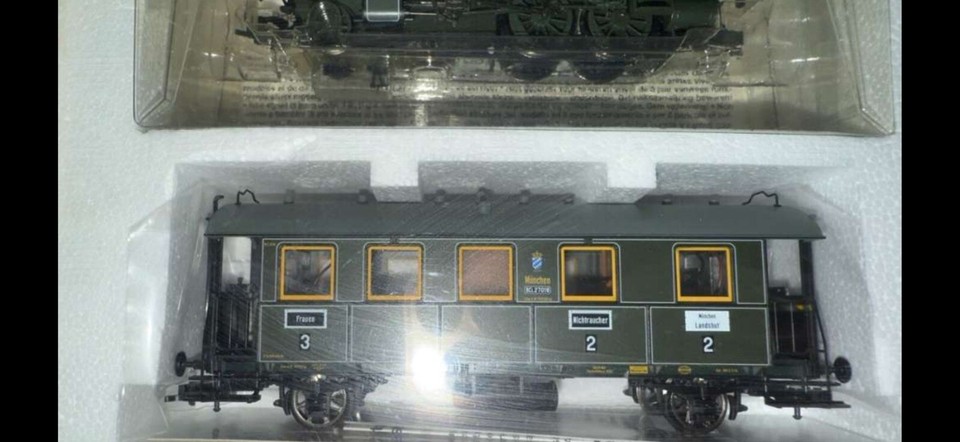 Fleischmann H0 Zugpackung Bayrisches Zug-Set K.Bay.Sts.B 4-teilig 4901 ...