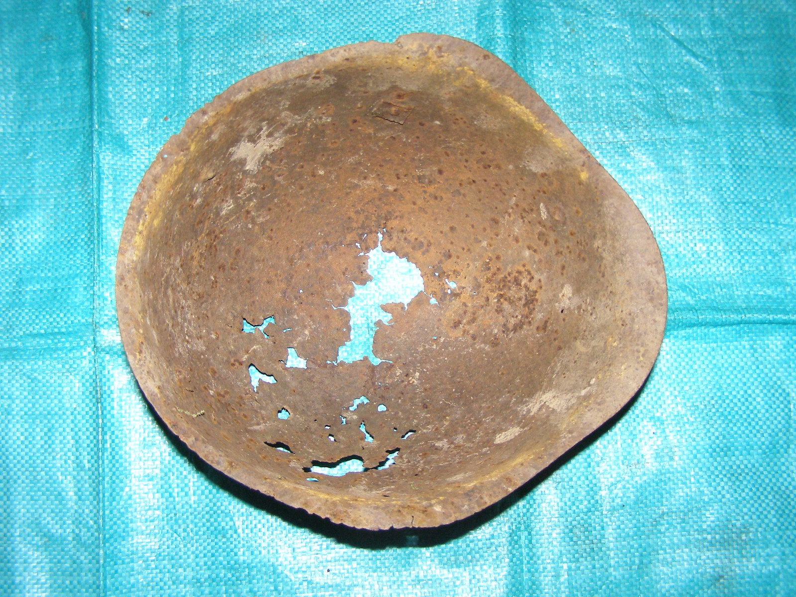 WW II WW2 Original Red Army Combat helmet SSH-40 from Kurland ...