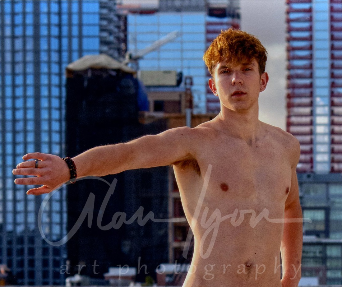 Alan Lyon Original Male Metallic Photo gay 14x11 (1) Building EElvis | eBay