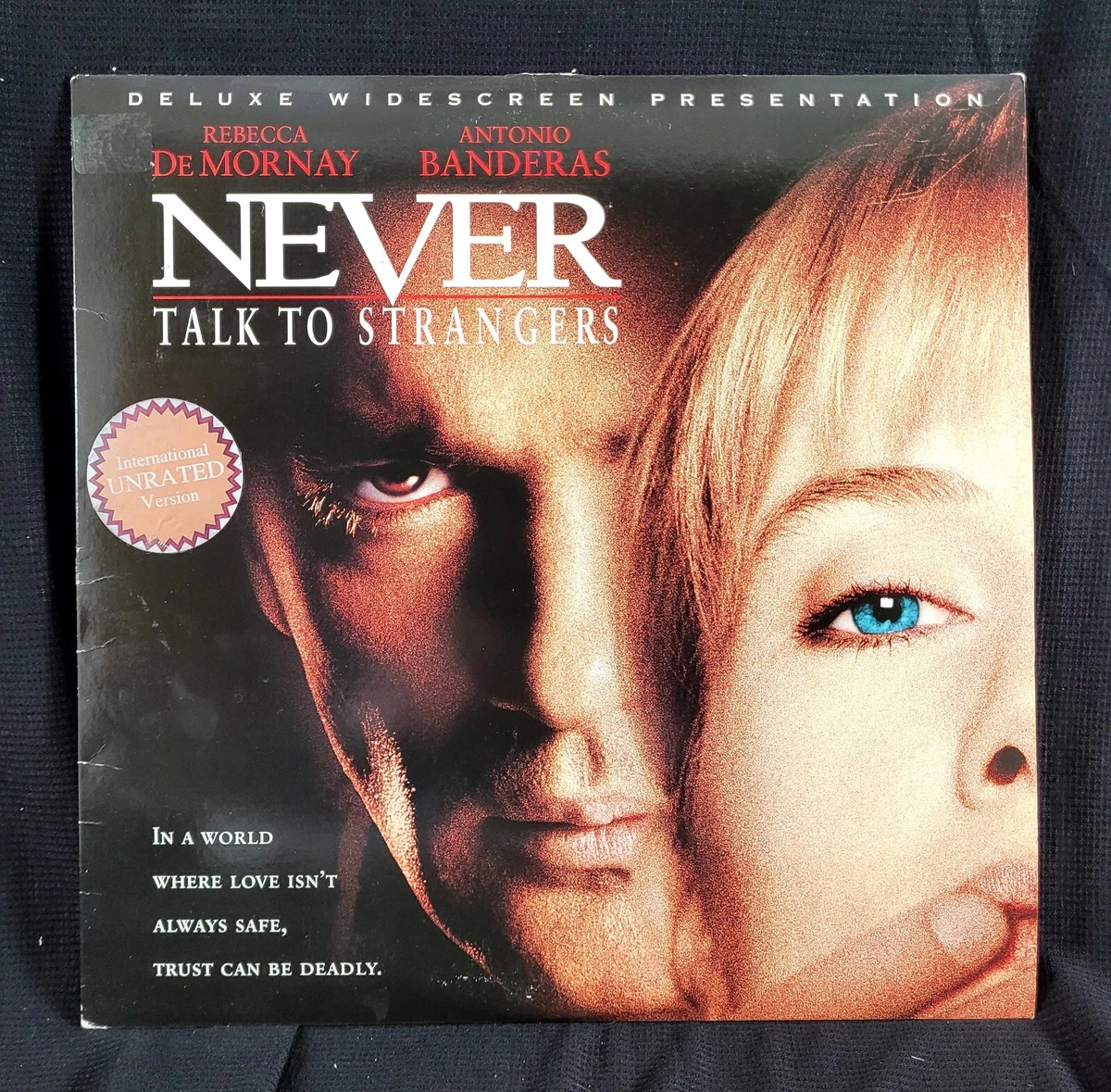 Antonio Banderas Never Talk To Strangers