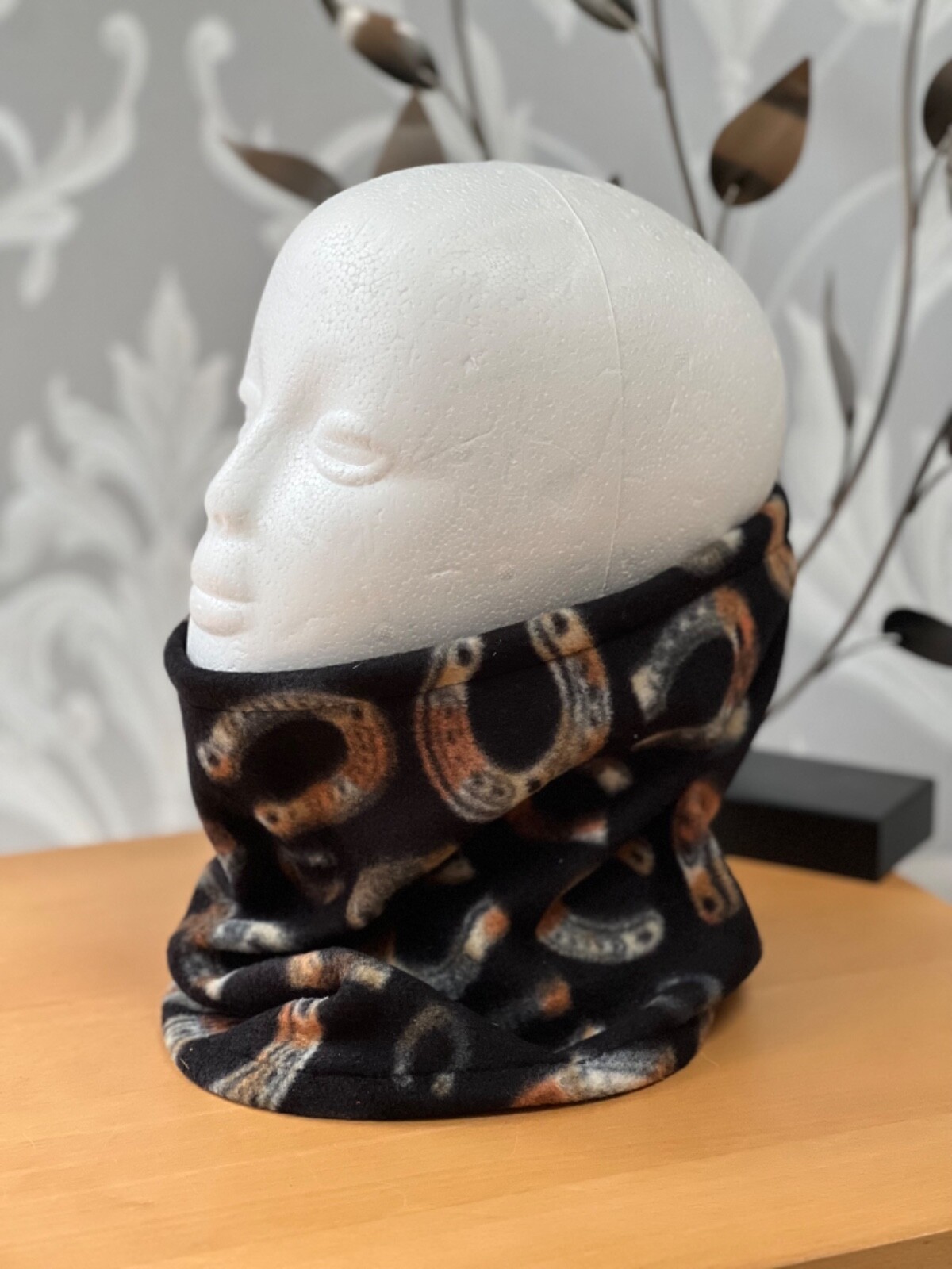 Ladies Snood / Neck Warmer / Face cover, Fleece, One Size | eBay