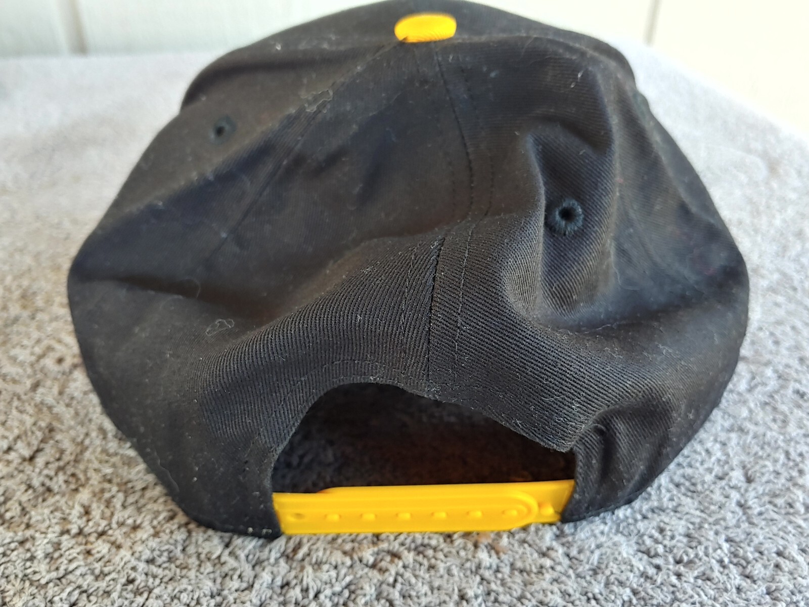 New Era 9fifty Black Gold Authentic Snapback Hat Cap - Gem