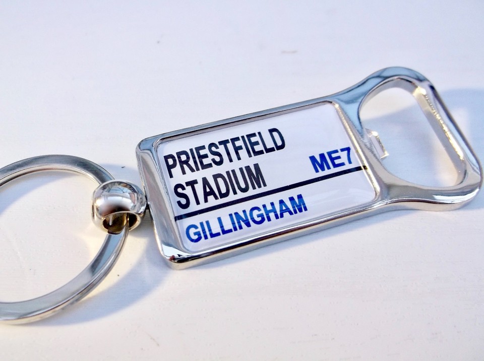 GILLINGHAM STADIUM ROAD BADGE STREET SIGN BOTTLE OPENER KEYRING KEY FOB ...
