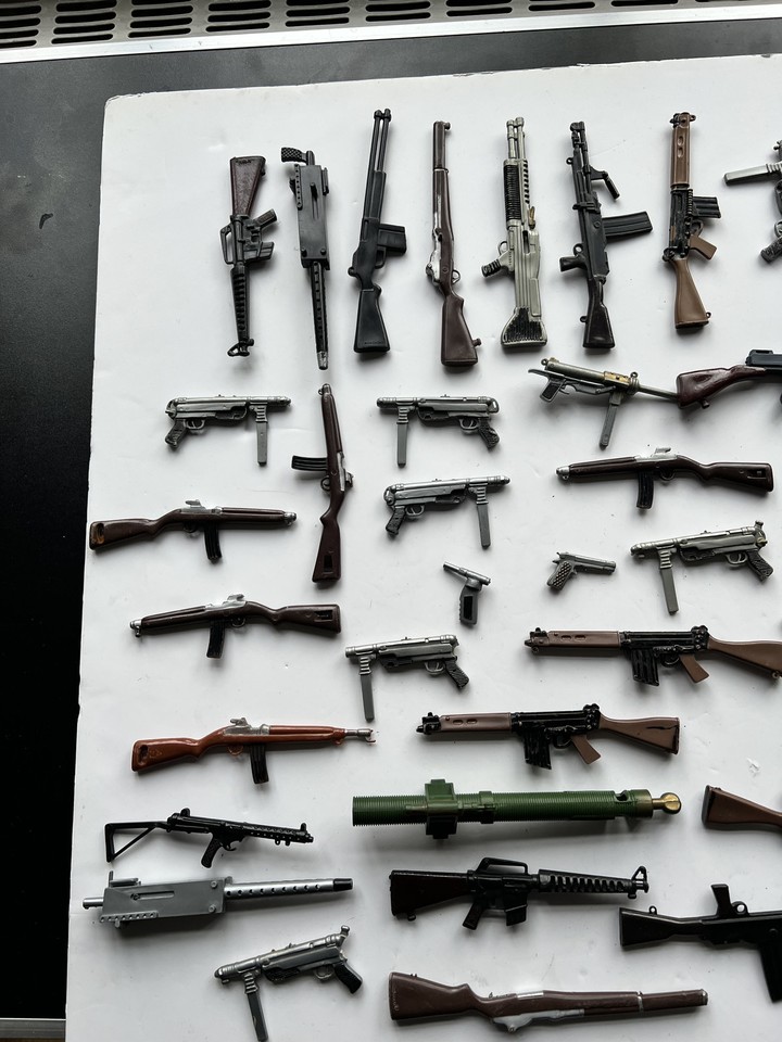 VINTAGE ACTION MAN ORIGINAL BROKEN GUN LOT FOR KITBASHING OR REPAIRS ...