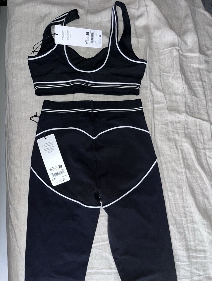 Alo Airbrush Heart Throb Women’s SMALL Legging + Bra set - Black $196 ...