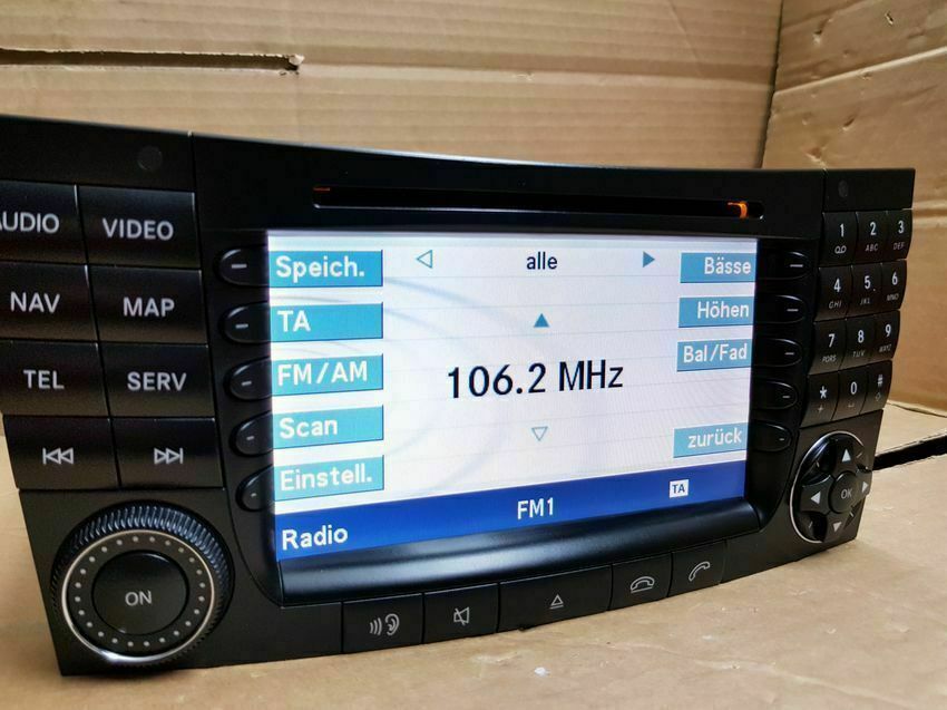 Radio Navi CD DVD Film Mercedes W211 W219 Navigation E Klasse Becker ...
