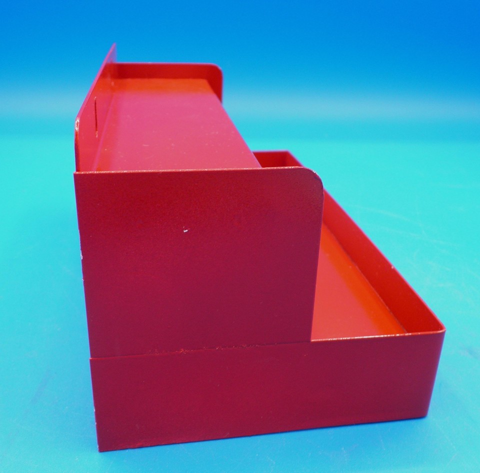 Mckee Red Scottie Scotty spice shaker holder metal Tipp City | eBay