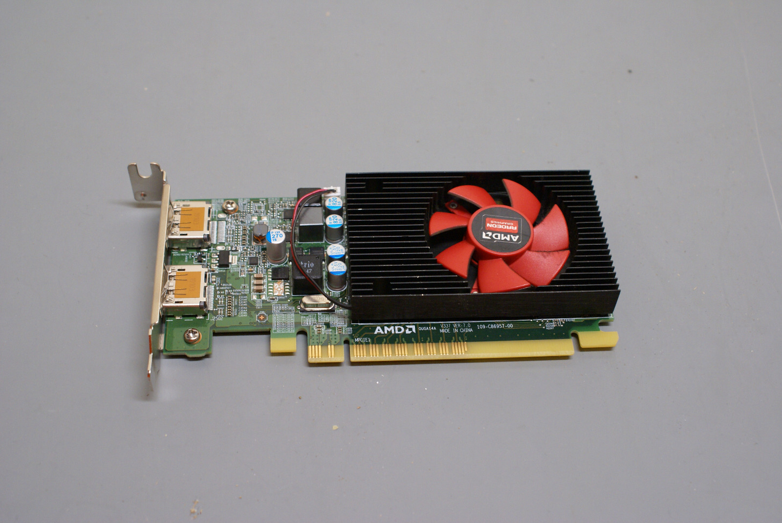 Dell AMD Radeon 2GB GDDR5 PCIe Dual DisplayPort Low Profile Card 1A | eBay