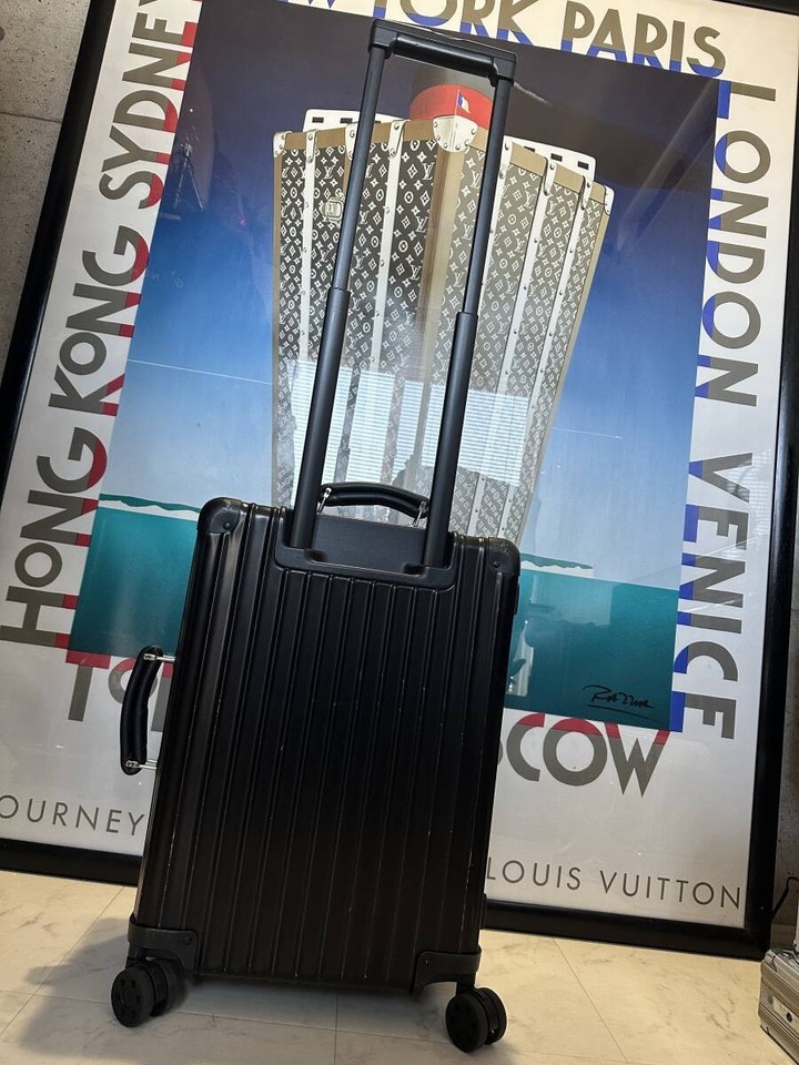 /Immediate Delivery Current Logo Carry-On Size Beautiful Rimowa Classic ...